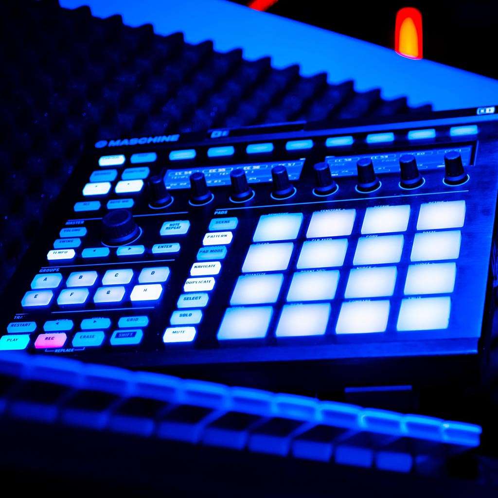 All about drum machines, and making your first rhythm | Electronica